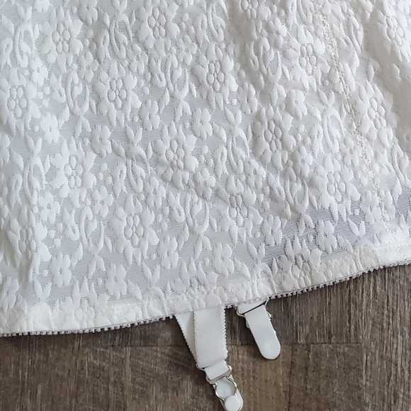 Crown-ette Lingerie | Intimates & Sleepwear | Vintage Crownette ...